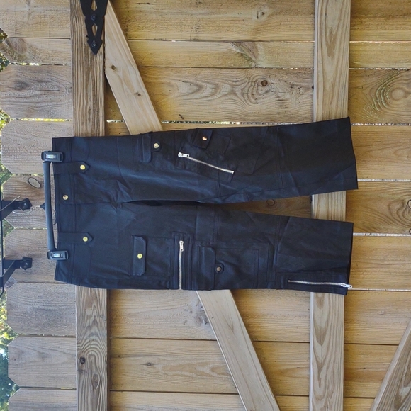Cache | Pants & Jumpsuits | Cach Vintage Satin Cropped Black Cargo ...